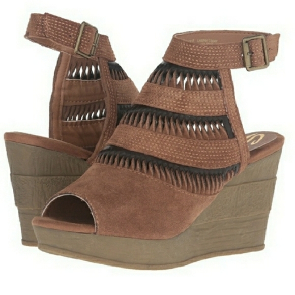 Sbicca | Shoes | Sbicca Tan Suede Detailed Wedge Sandal | Poshmark